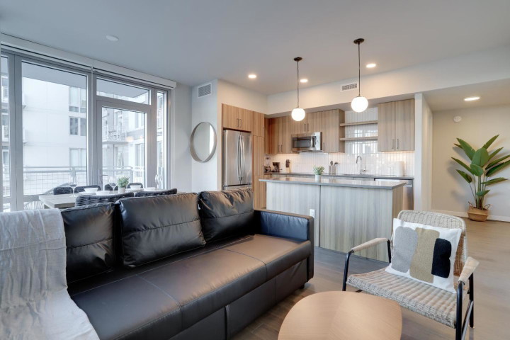 Prime Metro Proximity - Condo At Clarendon - Alexandria, VA