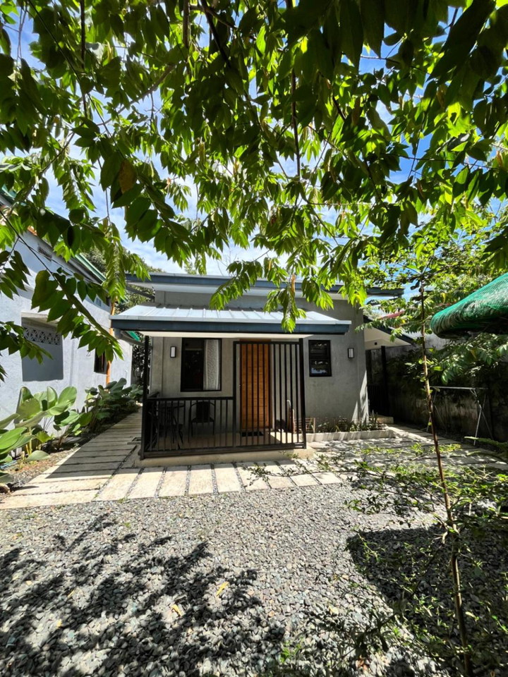 Pio Transient House - Tanay