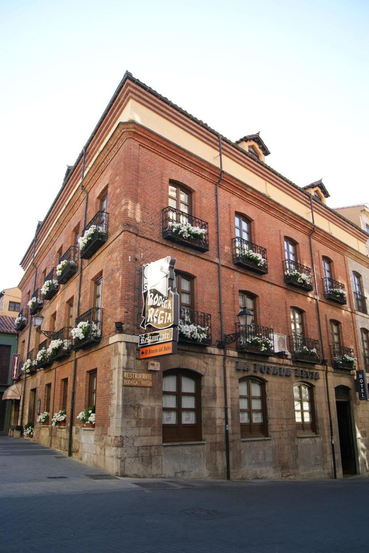 Hotel La Posada Regia - León