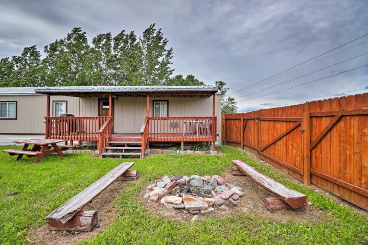 Columbia Falls Home ~ 22 Mi To Glacier Nat’l Park! - Montana