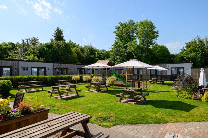 Shenstone Lodge - Bewdley