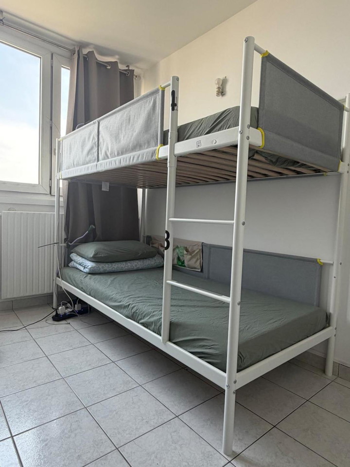 Paris Chinatown Hostel - Montreuil-sur-Mer