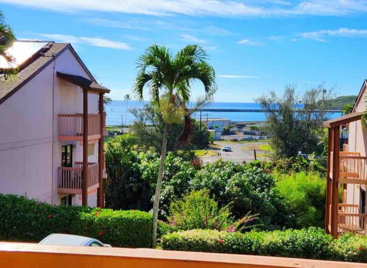 Central And Bright 2 Br, 2 Ba, Pool And Oceanview - Kauai, HI