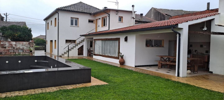 Casa Da Avó Do Puto - Luso