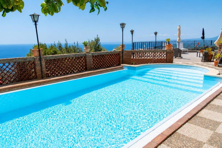 Sarah Apartment-pool,sea&etna View - Taormina