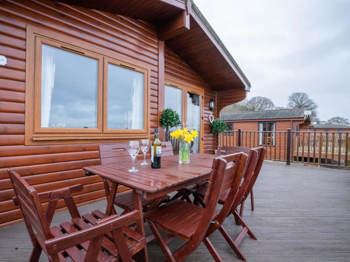 Chalet Loch Leven Lodge 12 By Interhome - Kinross