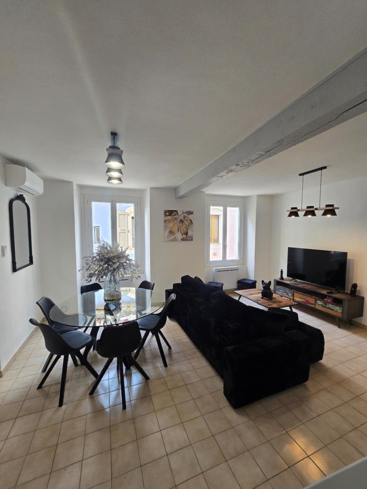 L'écrin Des Halles 81 M2 Alès Center 8 Beds - Alès