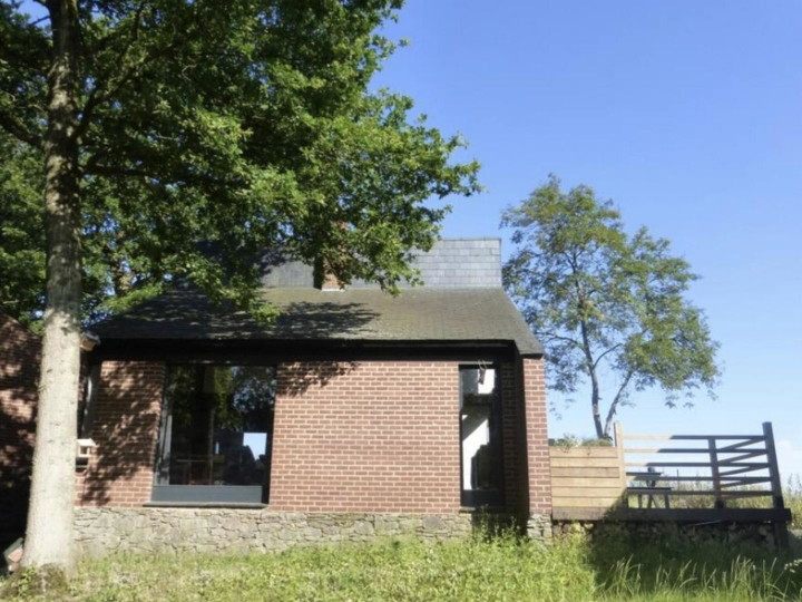 Charming Holiday Home With A Beautiful View - Dinant