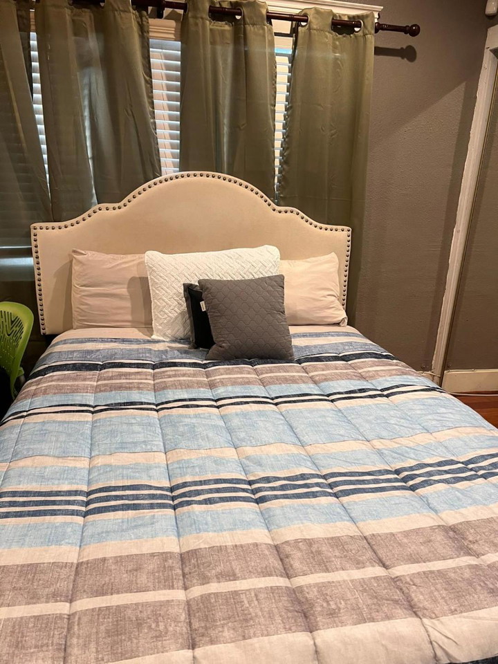 Room In Riverside - Fontana, CA