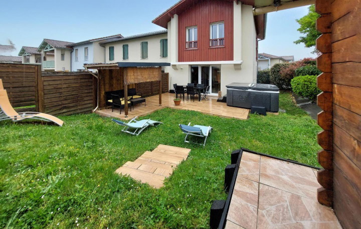 3 Bedroom Gorgeous Home In Angresse - Seignosse