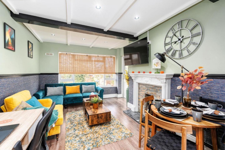 The Cozy Corner Near Nec Birmingham Airport Entire Apartment Work Desk - Birmingham