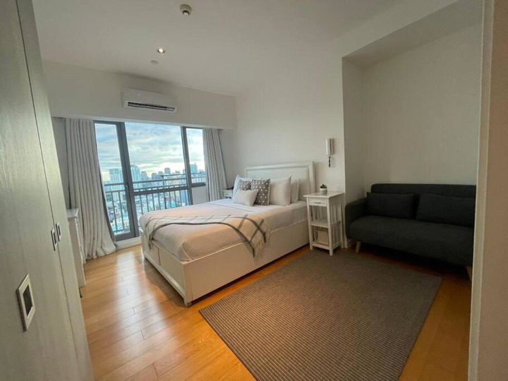 Aveline Suites Aesthetic Skydeck View Acqua Private Residences Near Rockwell Makati - Taguig