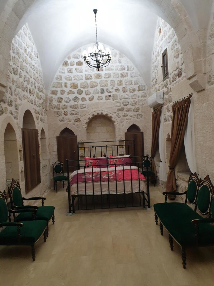 Mardin Tarihi Ulu Cami Yanı, Kale Divan Konağı - Mardin