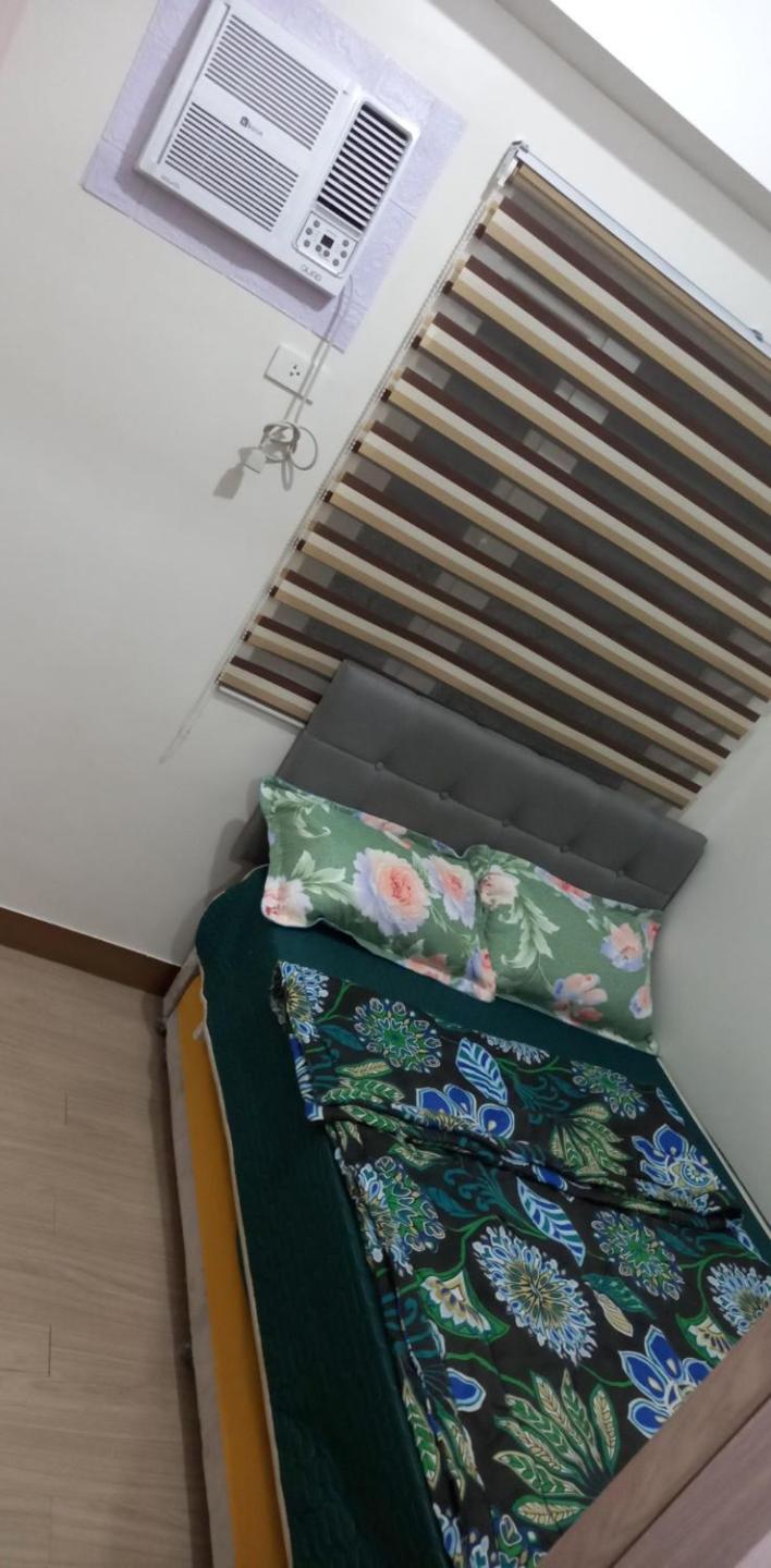 1bedroom Fully Furnished With Netflix & Free Wifi In Trees Residences - Quezon City