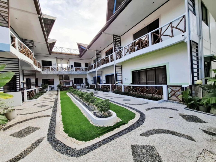 Hotel Oasis Port Barton - San Vicente, Philippines