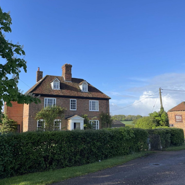Little Park Farm Queen Anne Farmhouse & Apartments - Berkshire