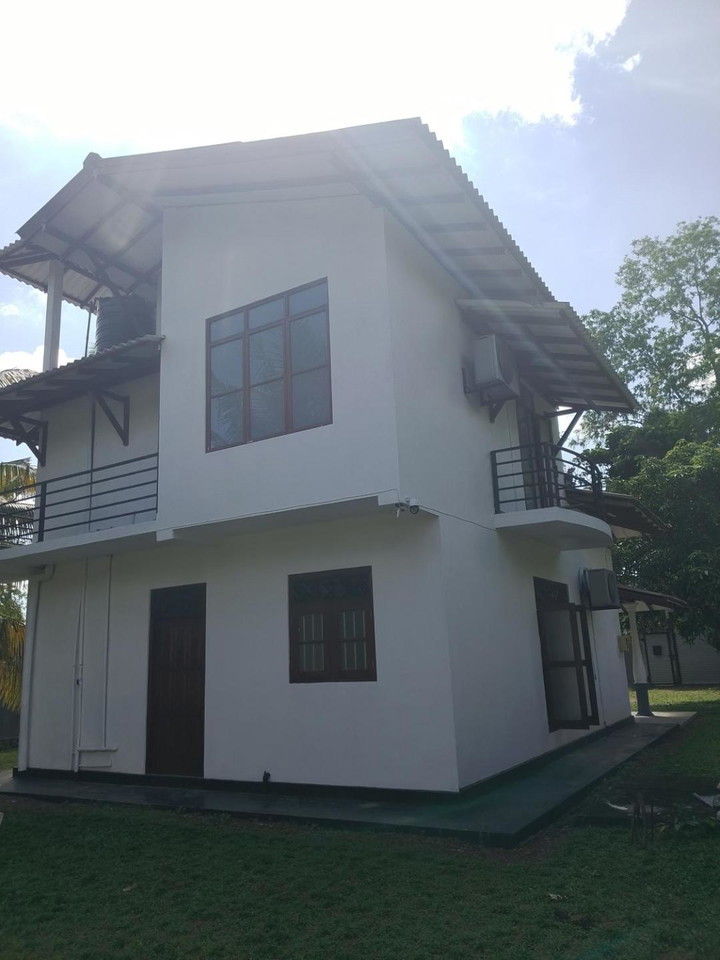 Amber Villa - Hikkaduwa