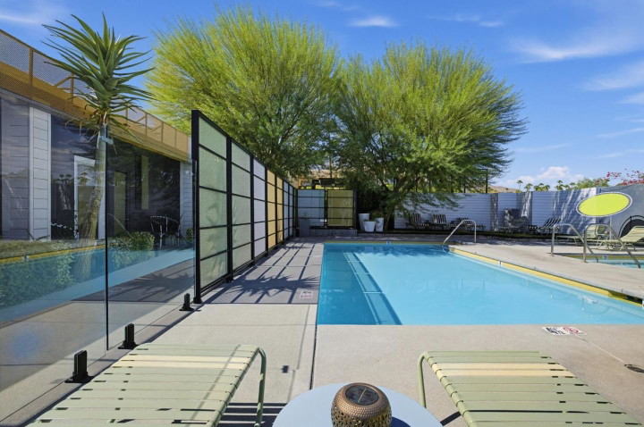 Mahala Hotel By Avantstay - Palm Springs, CA