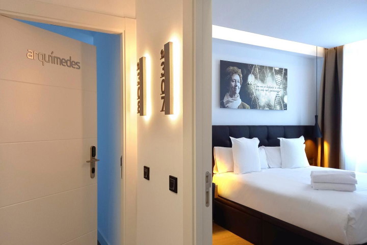 Woohoo Rooms Unique Madrid - Leganés