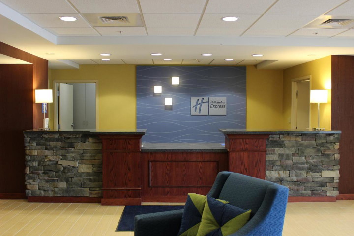 Holiday Inn Express Milford By Ihg - Milford, CT