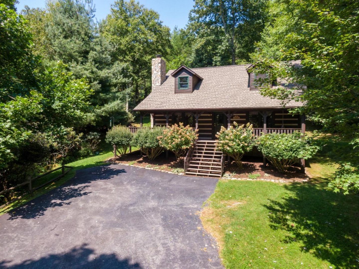 Hemlock Hideaway - Boone, NC