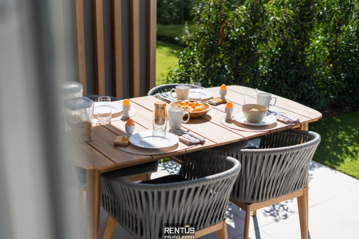 La Dolce Vickri - Modern Stay With Garden And Swimming Pool - Nieuwpoort