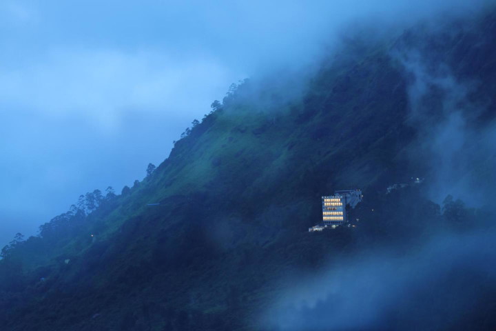 Amber Dale Luxury Hotel & Spa, Munnar - Munnar