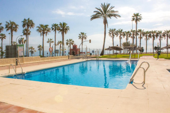 Aloha Playa Apartment With Ocean Views And Pools - Benalmádena