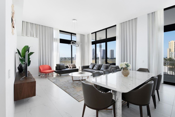 Lotus Resort - Gold Coast