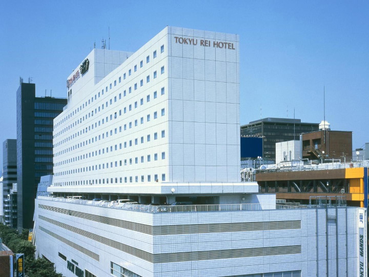 Shin Osaka Esaka Tokyu Rei Hotel - Suita