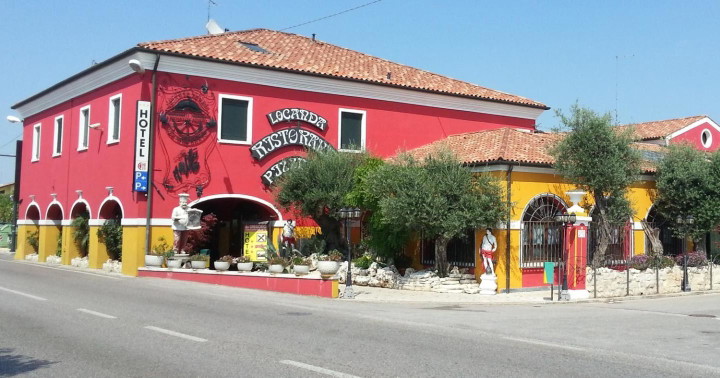 Hotel Tabina - Mira