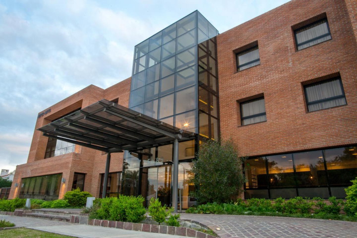 Neper Hotel - Córdova
