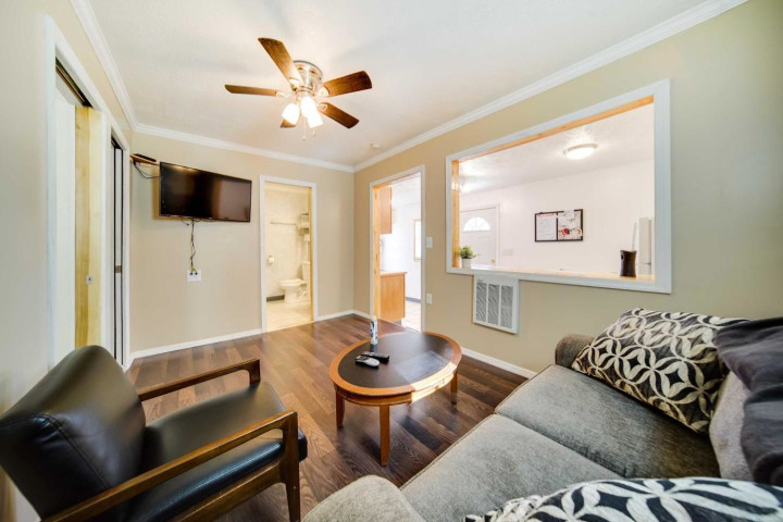 Geneva Cottage W/ Patio - Walk To Park, Lake Erie! - 오하이오