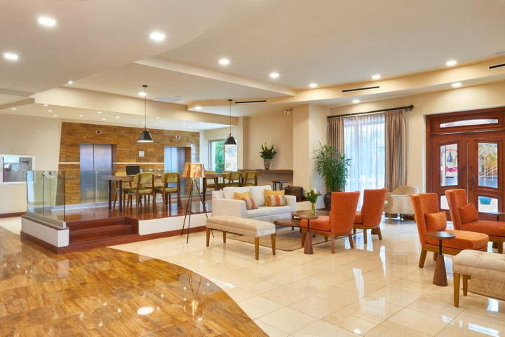 Suites Las Palmas, Hotel & Apartments. - San Salvador