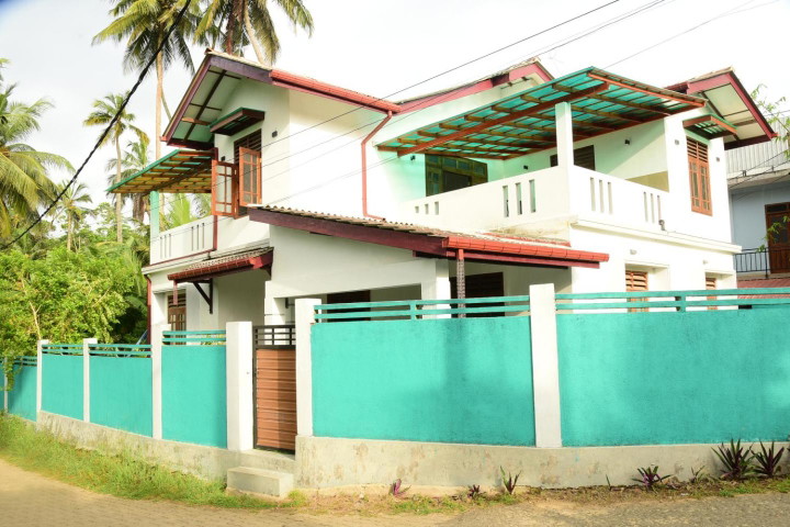 Sadisa Villa - Hikkaduwa