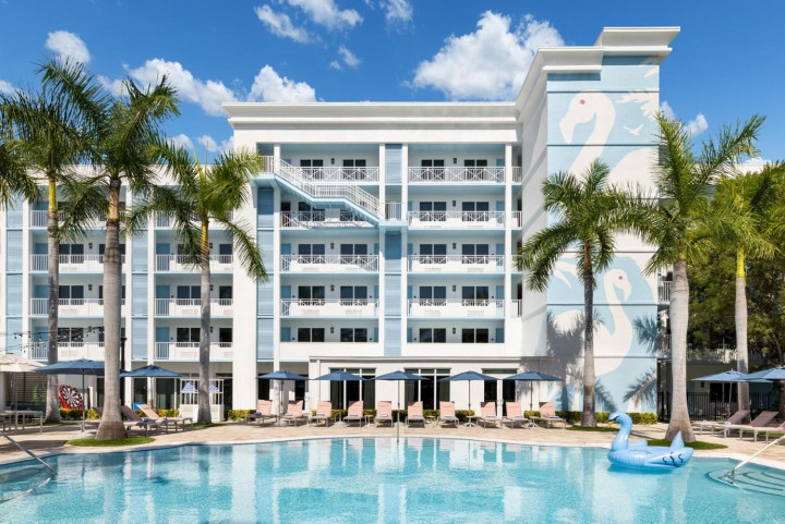 Blue Flamingo Resort Key West - Stock Island, FL