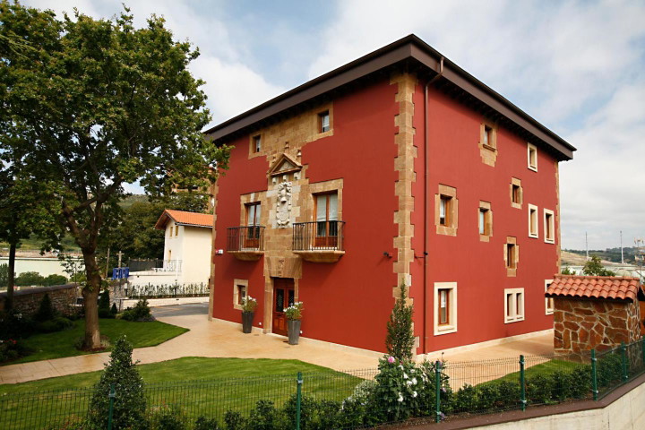 Hotel Palacio Muñatones - Castro-Urdiales