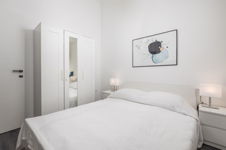 Apartment With Balcony Nest In 2 - Rijeka