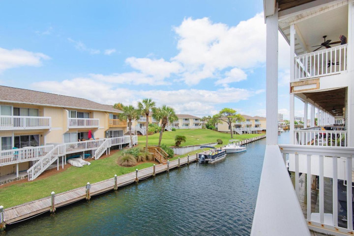 Sandpiper Cove 4114 - Destin, FL