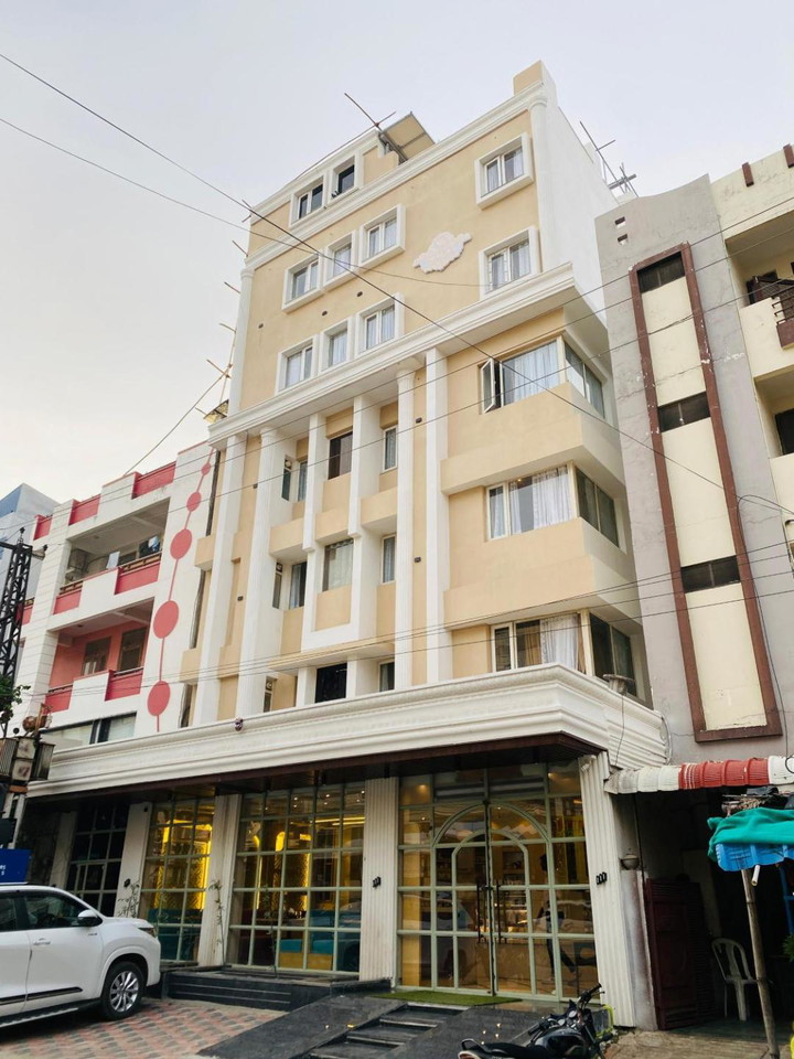 Sitevi Inn & Suites - Kota