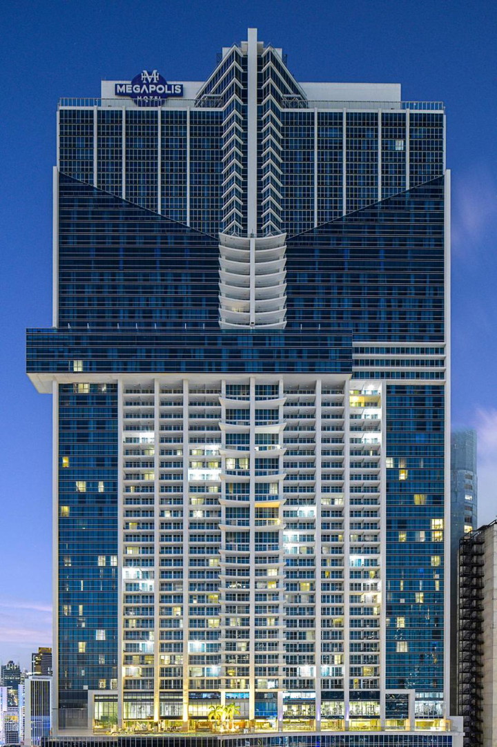 Megapolis Hotel Panama - Playa Blanca