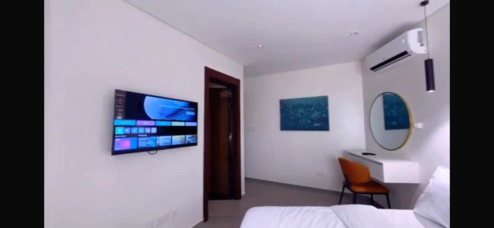 Orange Place - Benson Close - Lagos, Nigeria