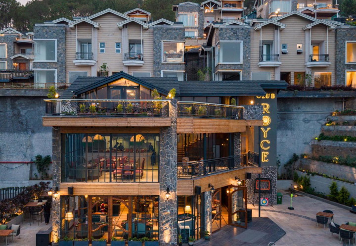 Elivaas Privé Royce Silver Oak Opal 2bhk Ultra-luxury Apartments - Kasauli