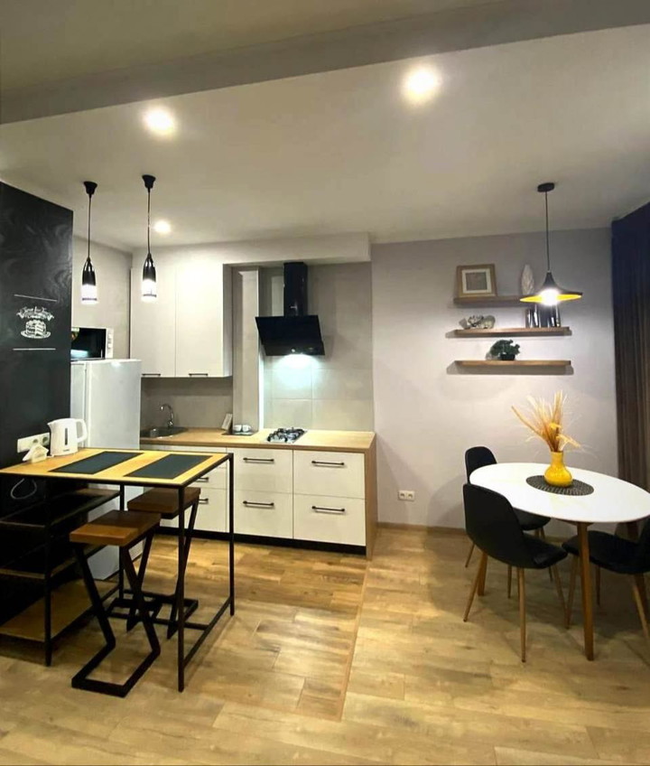 Stylish Apartment In The Historic Center - Belarus
