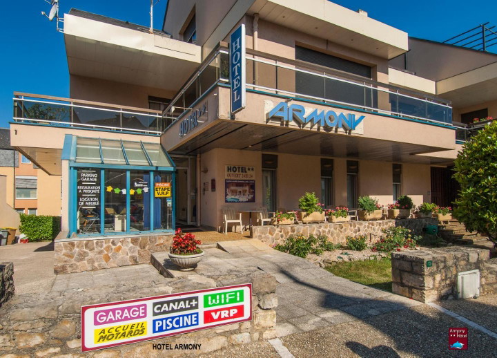 Hôtel Armony - Saint-Geniez-d'Olt