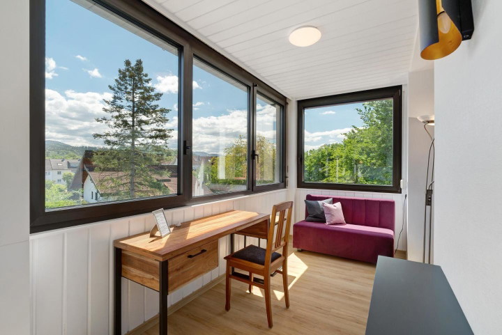 Modern Eingerichtetes Apartment - Bühl