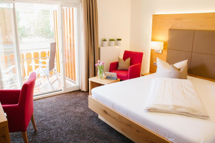 Hotel-restaurant Sennhütte Im Herzen Des Südschwarzwalds - Schopfheim