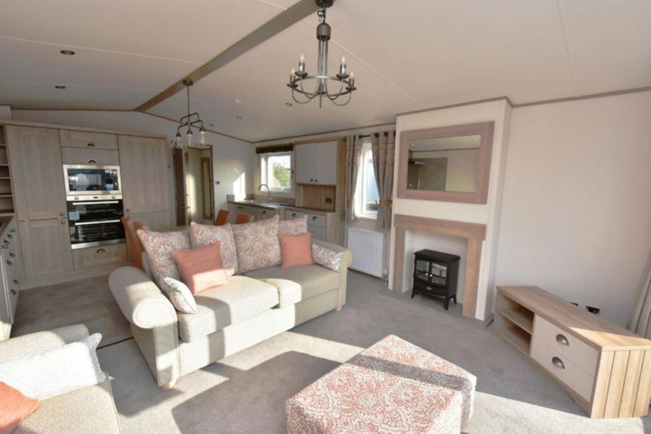 Bluebell Lodge - Somerford Keynes