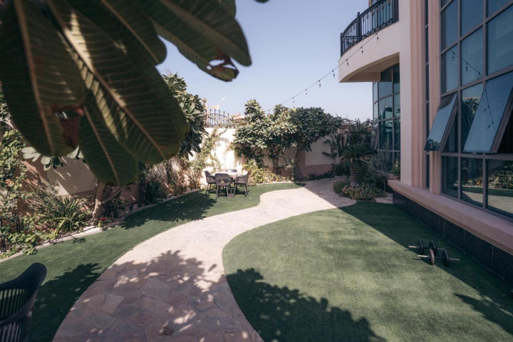 Full Moon Guesthouse - Dubai