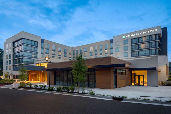 Embassy Suites By Hilton Alpharetta Halcyon - Avalon, NJ